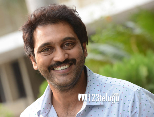 పవన్ కళ్యాణ్ సినిమాలో విలన్ ఛాన్స్ కొట్టేసిన యువనటుడు..!