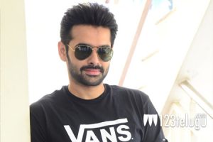 హీరోకి ఇంట్లో పెళ్లి గోల ! | Latest Telugu Movie News, Reviews, OTT ...
