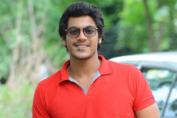 ఇంటర్వ్యూ : మేఘాంశ్ - వారిద్దరి మధ్య విభేదాలతో చిత్రం ఆగిపోతుందని ...