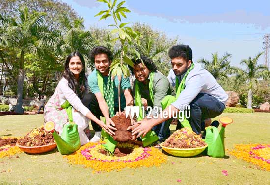 గ్రీన్ ఇండియా ఛాలెంజ్‌లో పాల్గొన్న "సెహరి" చిత్ర బృందం..!