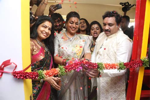 ఏపీ టూరిస్ట్ మినిస్టర్ రోజా గ్రాండ్ గా లాంచ్ చేసిన ‘మీ కడుపునిండా’ హోటల్